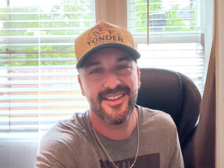 Grammy-Nominated Rhett Walker Shares God’s Faithfulness