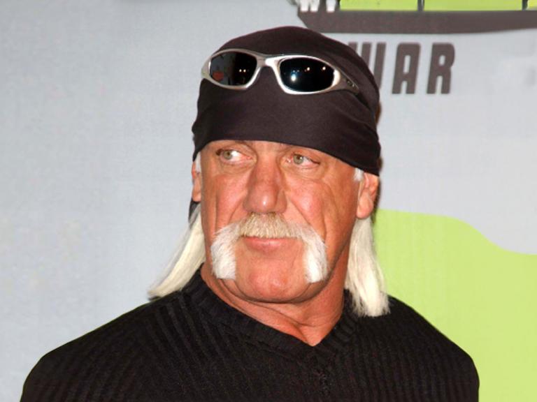 Hulk Hogan Rescues Teen From Flipped Car, Thanks God For Positive ...